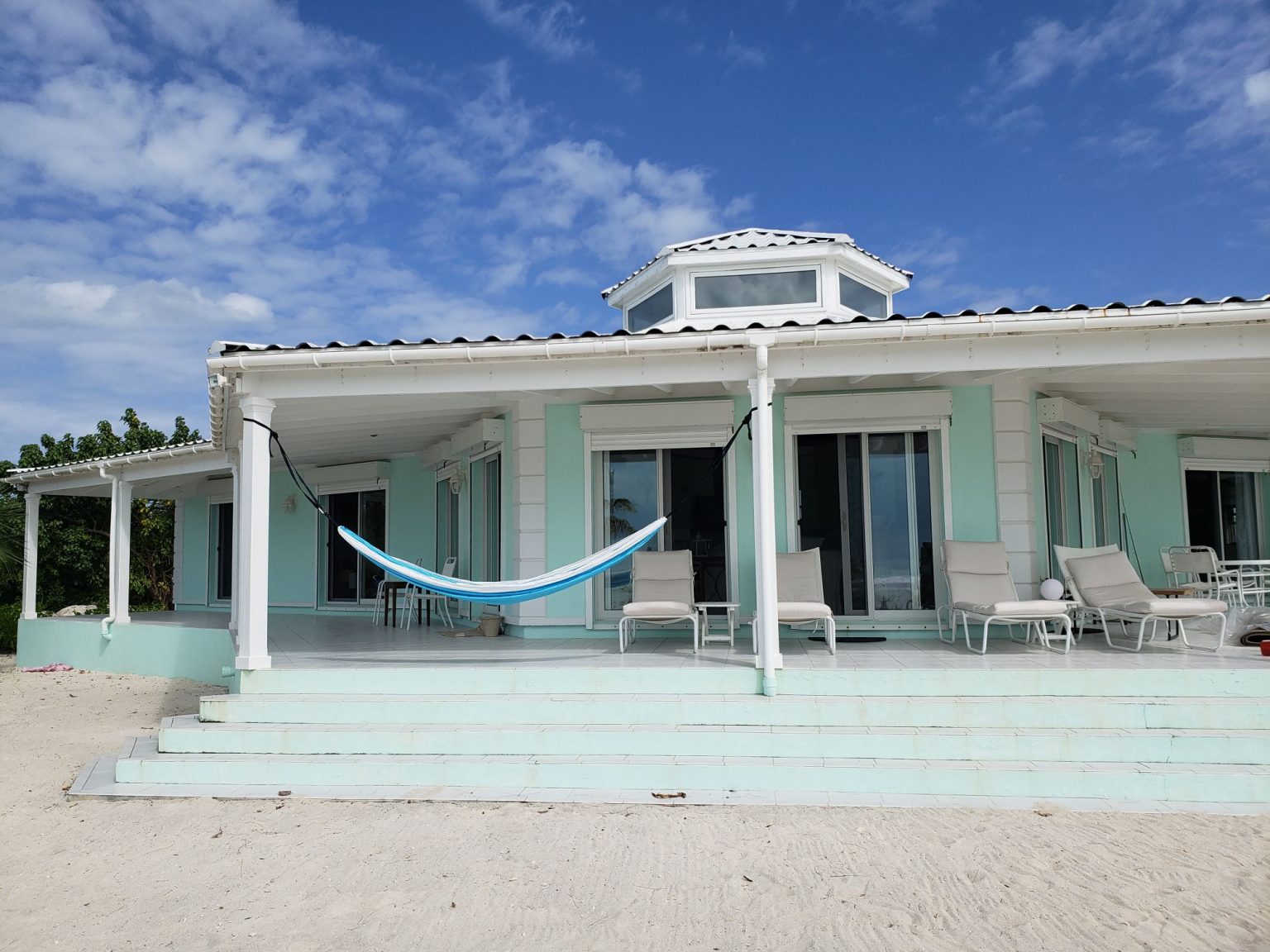 Bahamas Beach House - Casa de Bahamas - Check Availability Now